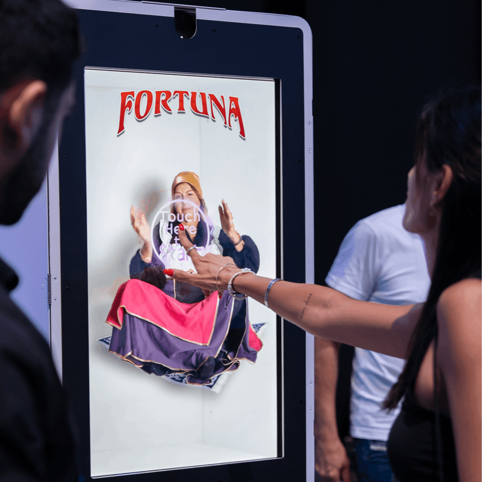 Fortuna AI: Interactive AI Photo Booth | FOTO MASTER